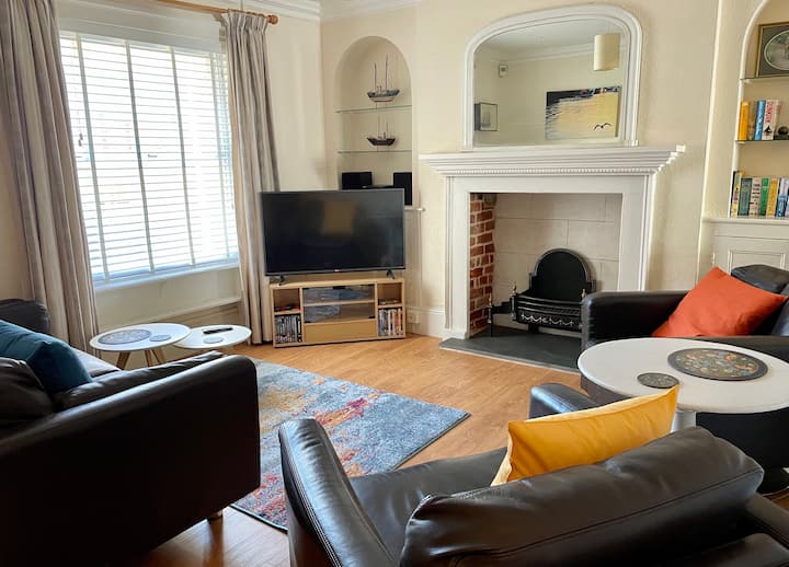 Home Near The Harbour - Weymouth