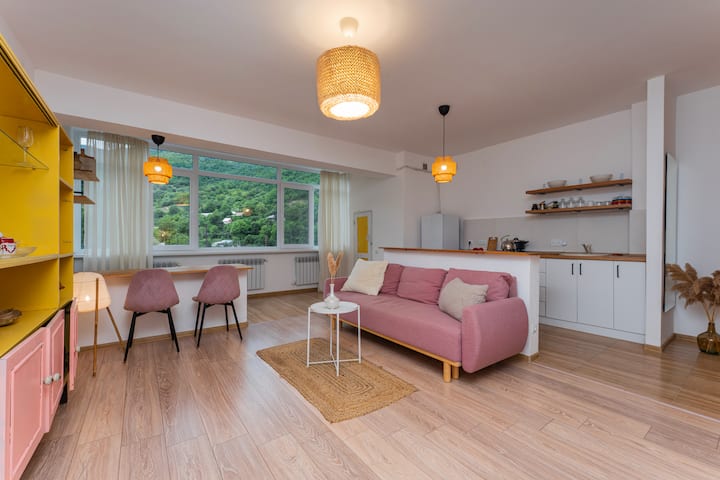 Art Studio With Mountain View - Armenia