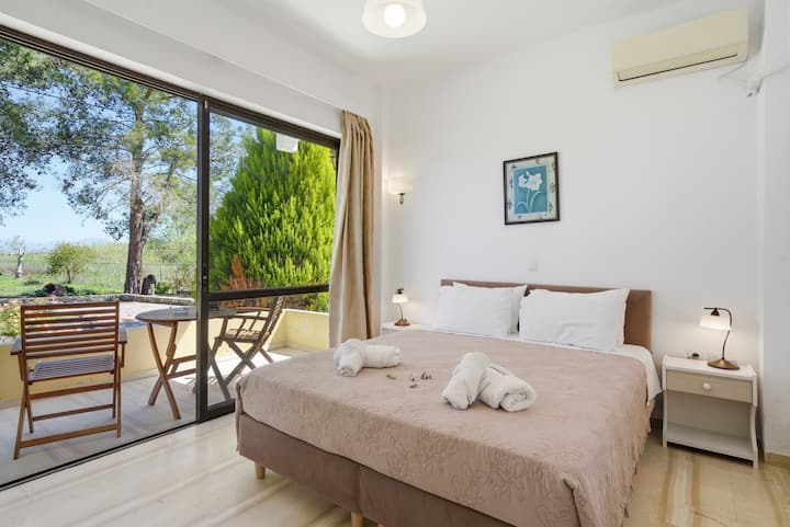 Alexandra Apartment 1 - Kavos