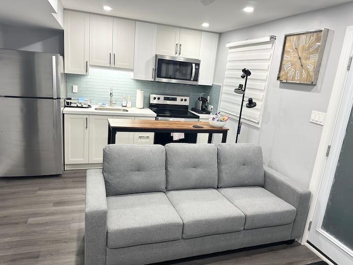 “Elysium” Where Happiness Is Real! - Pickering