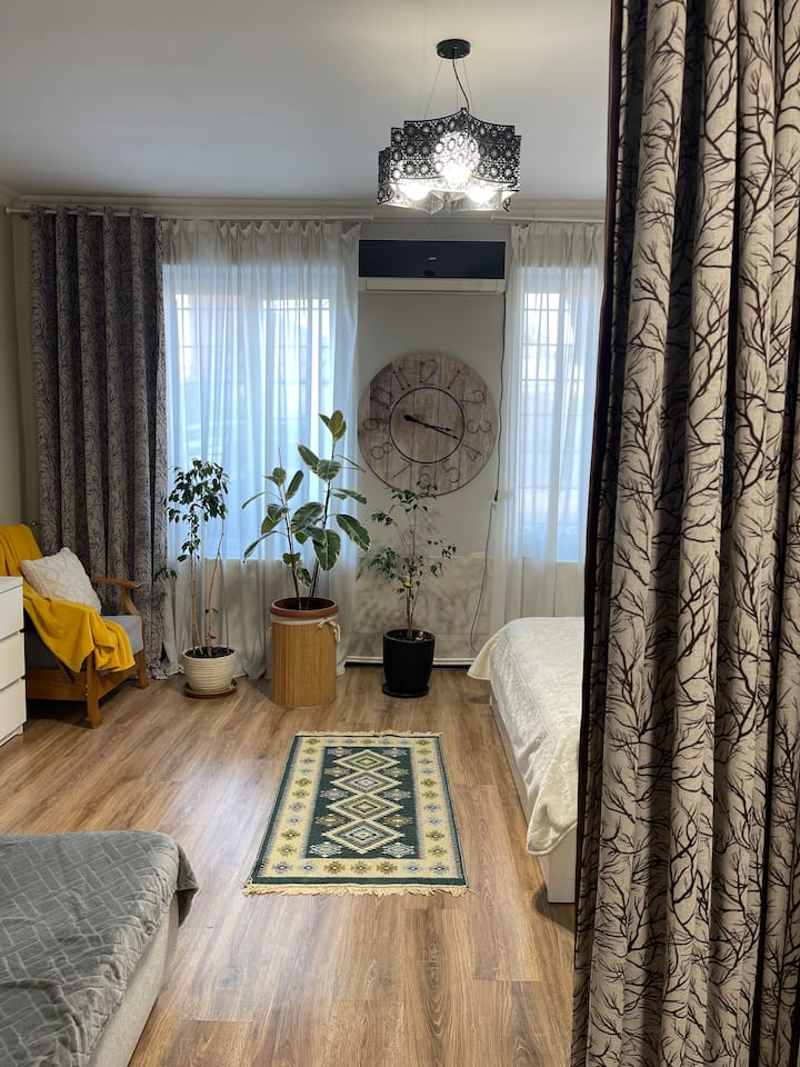 Heart Of Tbilisi: Historic Yard & Fabrika+cozy Lux - Tbilisi