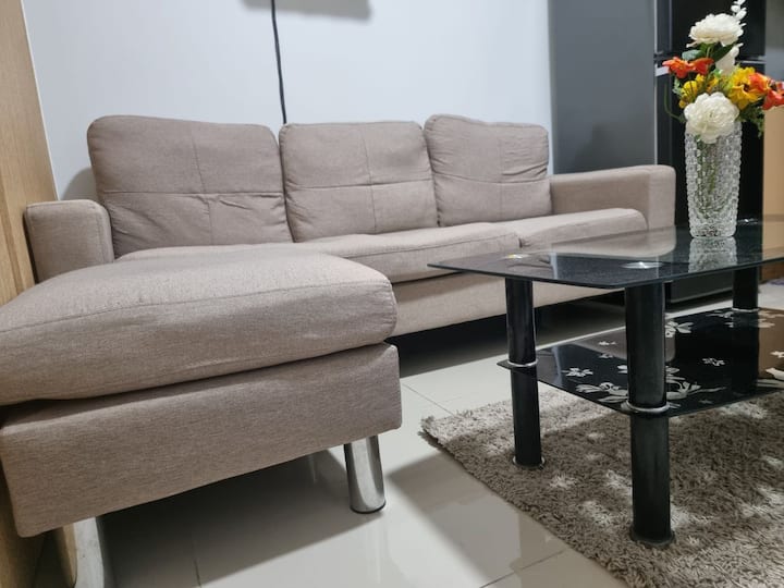 2 Units W/ Balcony Sm North W/ Pool - Valenzuela
