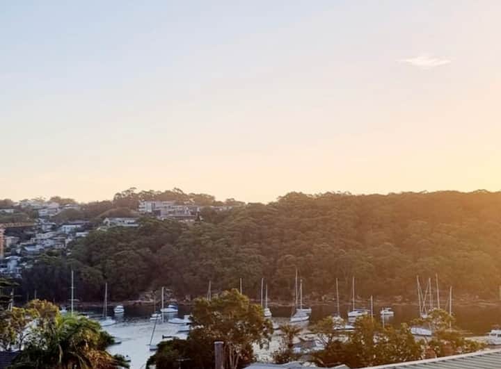 Apartment With Water Views Near Manly - Manly