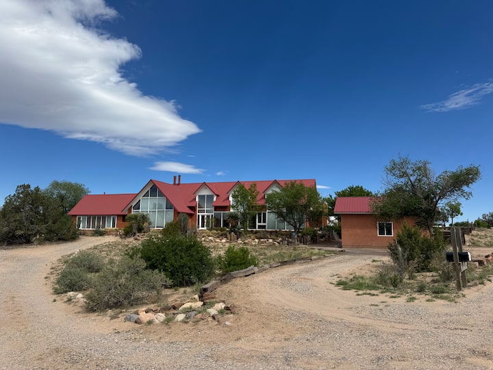 Desert Hideaway - Private Casita Suite - Cities of Gold Casino