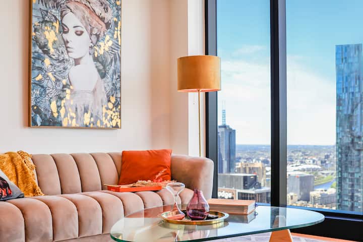 Sky High 2 Bedrooms Apt (1 Queen + 2 Singles) - Melbourne