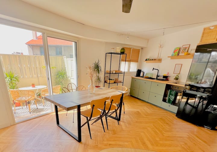 Cocoon With Terrace In Endoume - Marseille