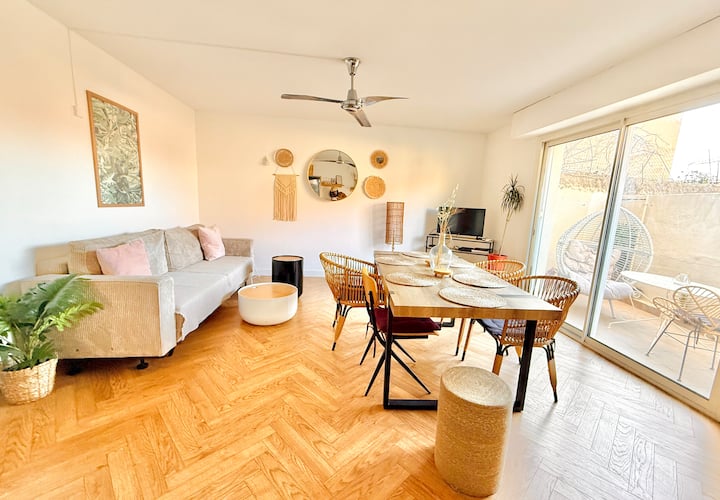 Cocoon With Terrace In  Endoume - Plages de Marseille Prado