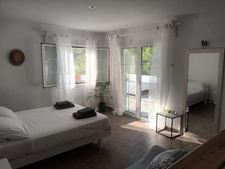 Studio Mesi - Hideaway - スキアトス島