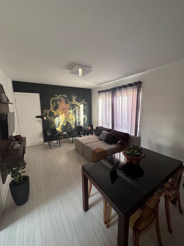 Apartamento No Botânico (Favor Leia A Descrição) - Curitiba