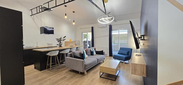 The Secret, 8 Personnes 5mn Sanctuaire/gare Clim - Lourdes