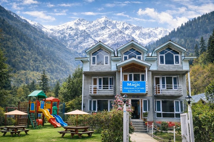 Himalayan Cottage - Pahalgam