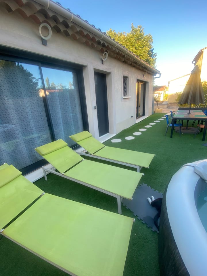 Agréable Dépendance 3 Pièces - Saint-Maximin-la-Sainte-Baume