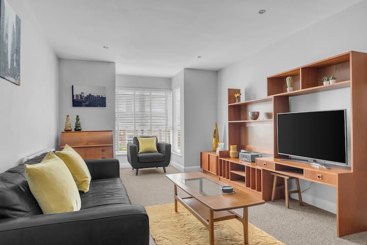 No.19 Executive Two Bed Furnished Apartment - Cleethorpes