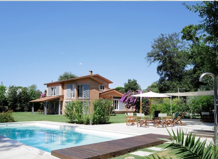 Dream Villa With Wonderful Park - Marina di Pietrasanta