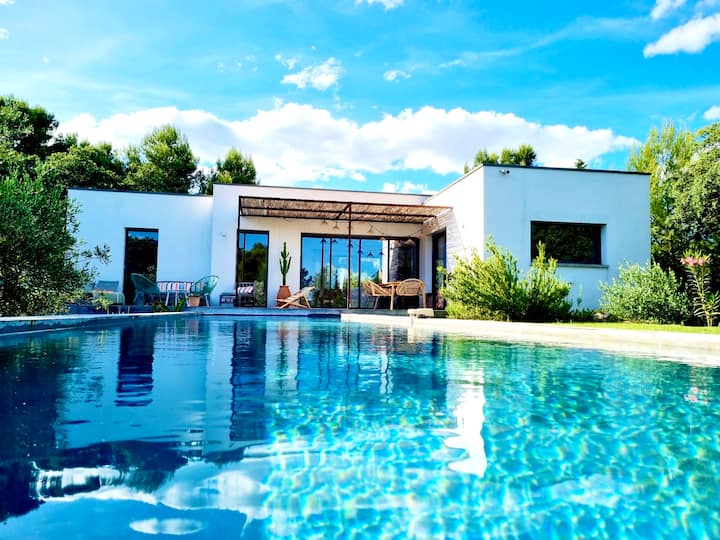 Villa Bohème Dans La Garrigue Proche Duzes - Nîmes