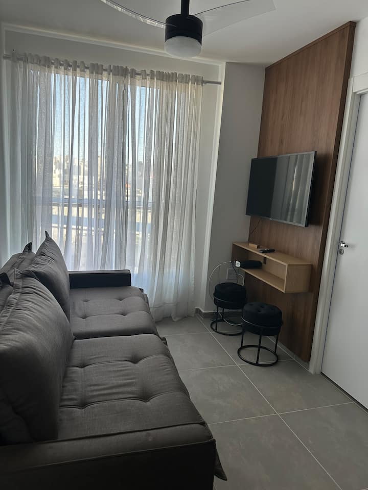 2 Vista Brás  -2 Dorms Com Sacada - Liberdade