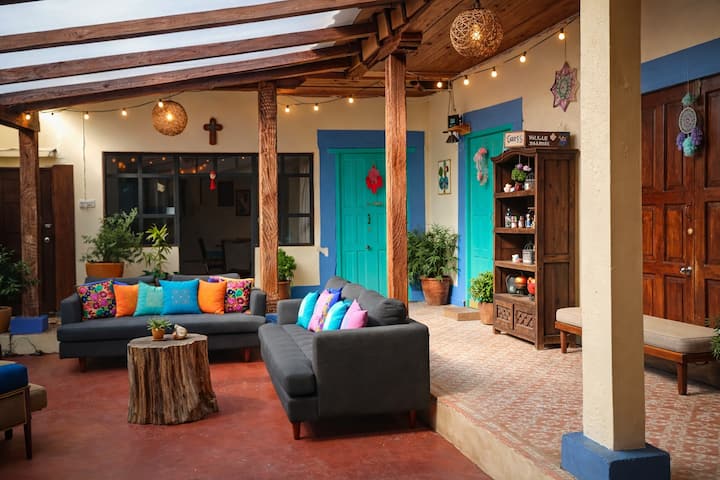 Casa Con Jardín En El Centro De La Ciudad - San Cristóbal de Las Casas