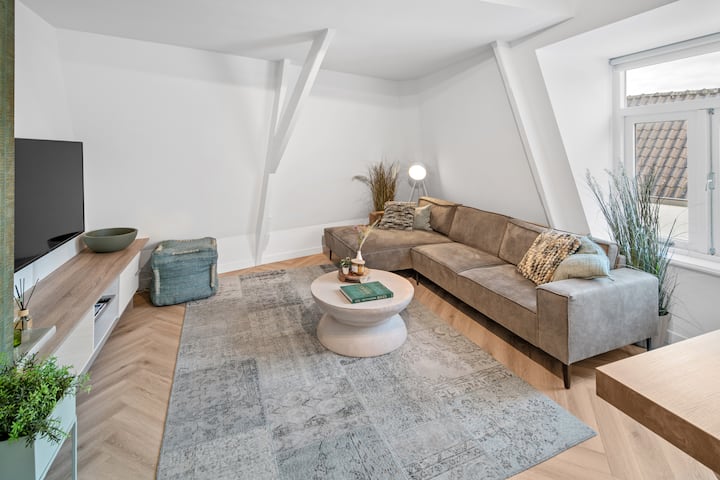 Penthouse Unique Près Du Centre-ville Et Du Parc - Roosendaal