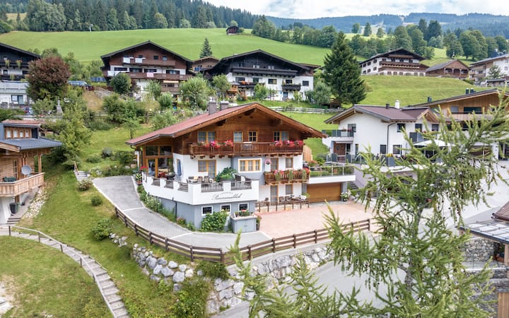 App. 1 - Landhaus Appartement Panoramablick - Saalbach-Hinterglemm