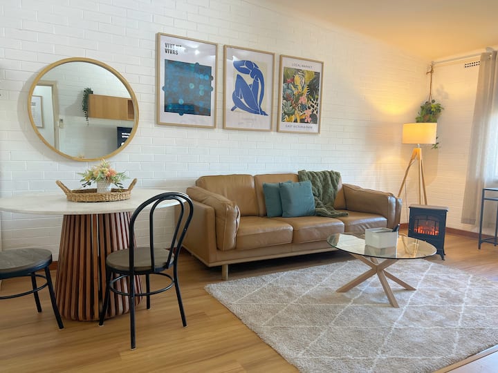 Humble & Cosy, In The Heart Of East Vic Park - Ascot
