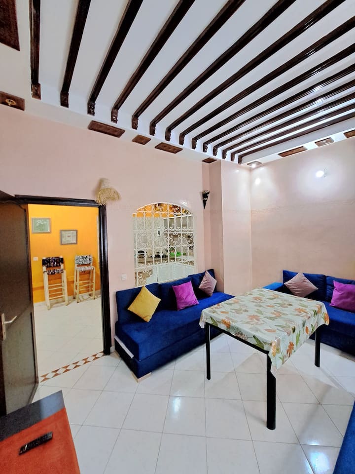 Appartement Unique Entré Privé | In City Center - Fes