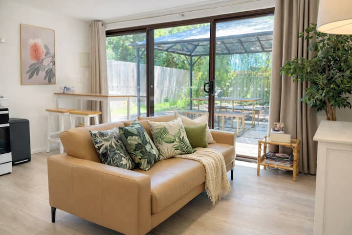 Humble & Cosy, Rustic Guesthouse - Rockingham