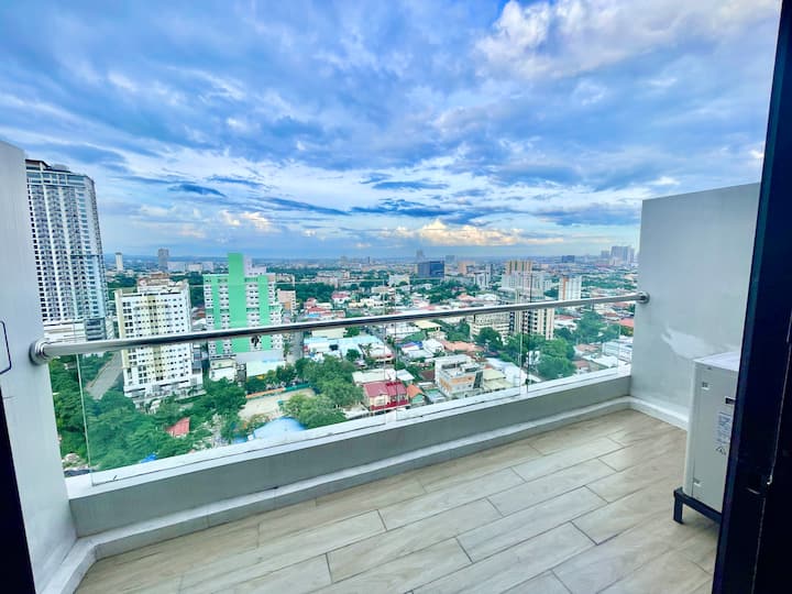 Cc Condo Loft: Sunrise City Sea View Highrise Stay - Cebu City