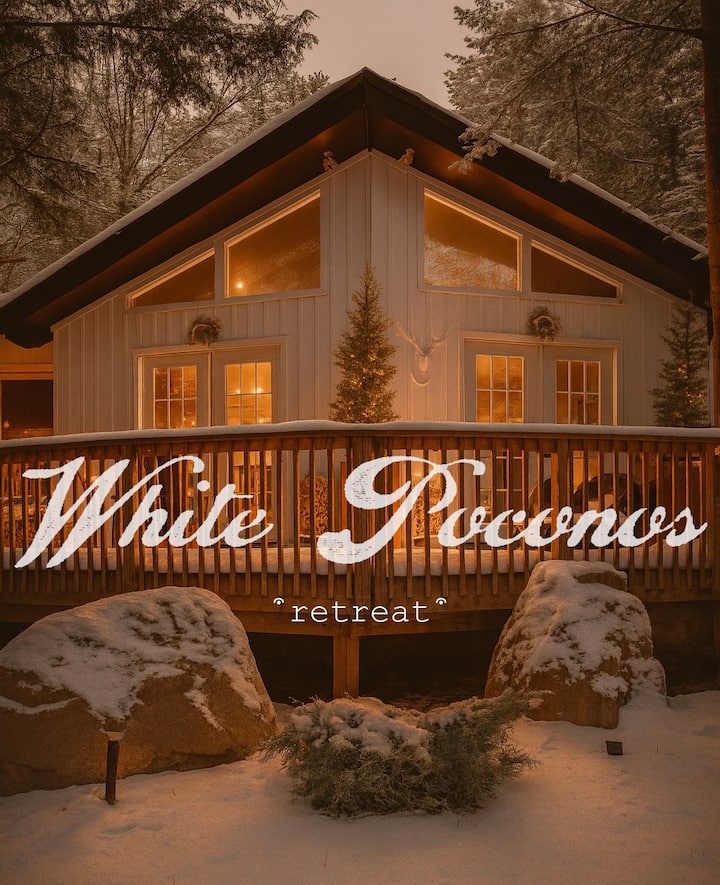 Stylish Chalet Getaway In The Poconos - Tobyhanna, PA