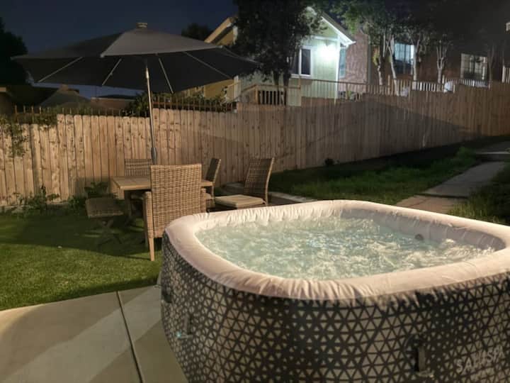 3br/2ba: Hot Tub, Golf & Ac - Family Ready! Petsok - Coronado, CA