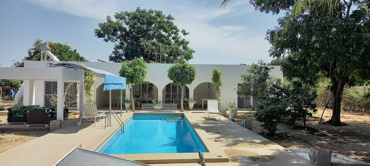 Villa Paisible • Piscine Privée • Jardin Tropical - Senegal