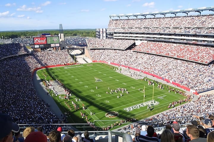 Tour Around Town! Visit Patriot Place, Free Bfast! - Foxborough, MA