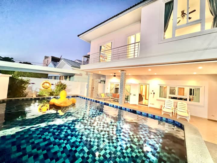 5br Relax Pool Villa• Jacuzzi• Fully Private•c54 - Pattaya