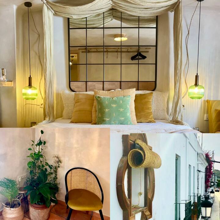 Lotus Romantic Eco-suite Corredera - Large Bed - Vejer de la Frontera