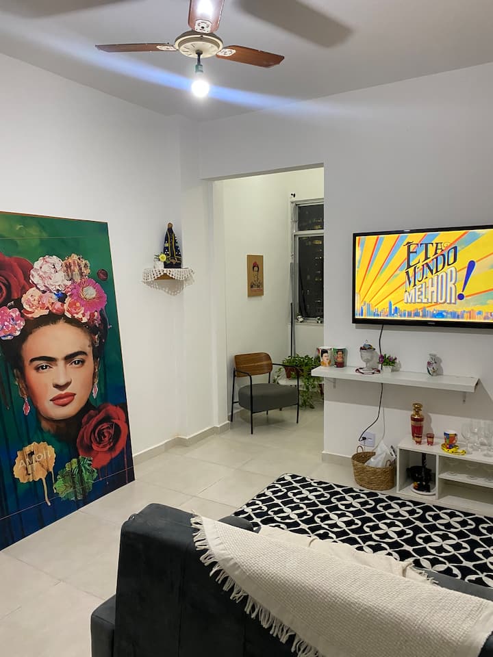 Quarto Aconchegante Em Apartamento Na Lapa - Rio de Janeiro