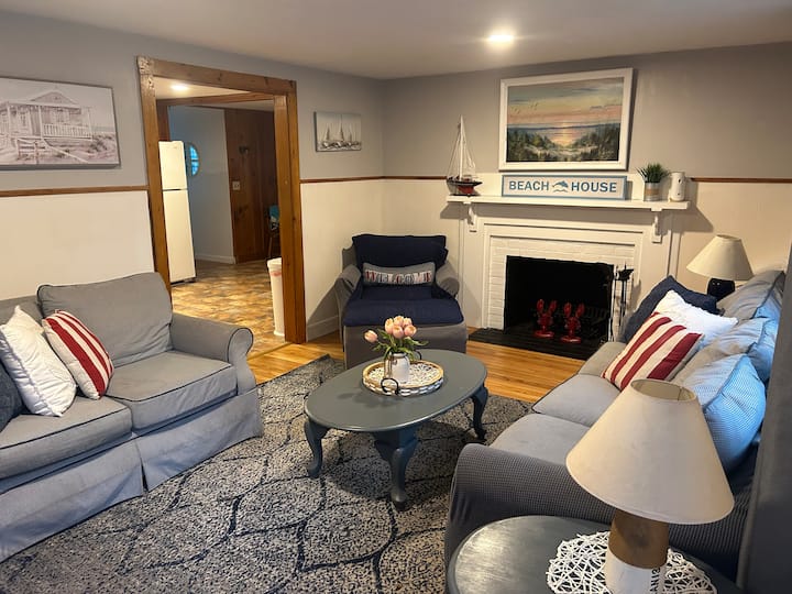 Spacious Retreat | Arcade | Sundaebar | Walkable - Cape Cod, MA