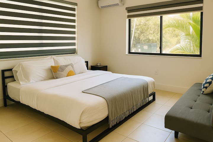 U8 Cozy 1br W/ Parking|near Brickell & Cruise Port - Key Biscayne, FL