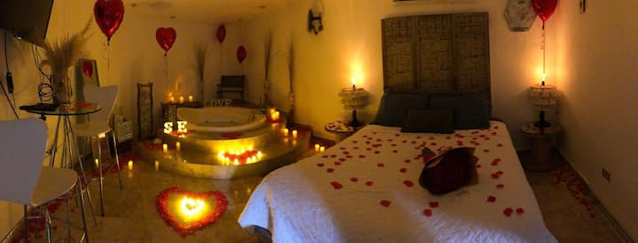 Apartamento Con Jacuzzi & A/c San Benito. - San Salvador