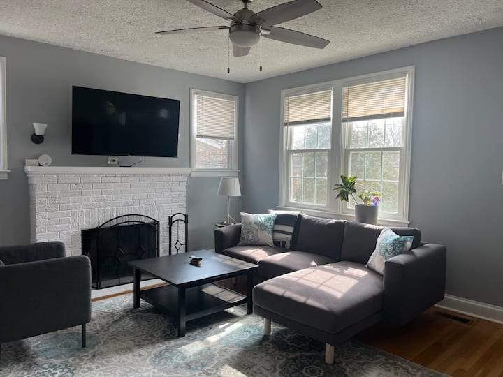 A Light-filled, Charming House - Silver Spring, MD