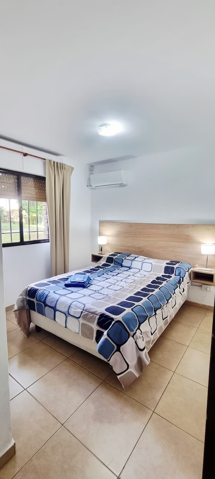 Vino Vista Mendoza, La Magia De La Ciudad - Mendoza