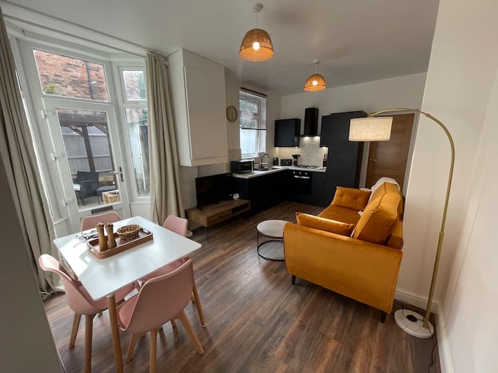 Flat 2, Gillott Road, B16 0rt - 伯明翰