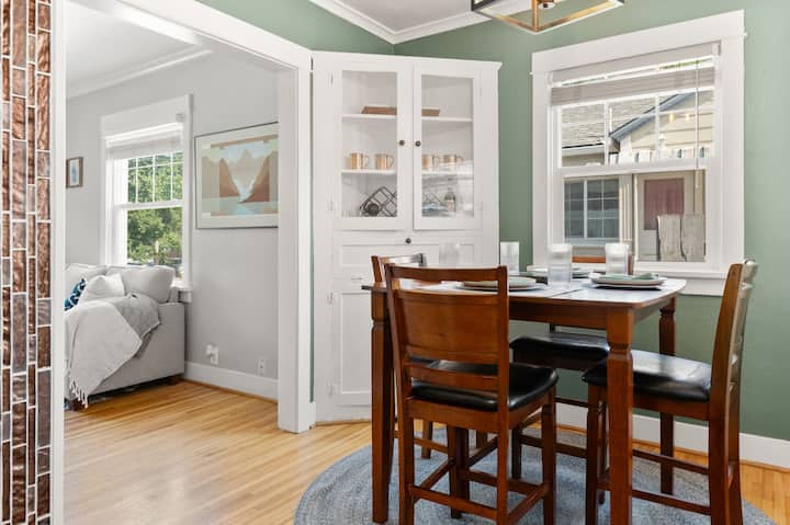 Charming Little Hideaway - Lewiston