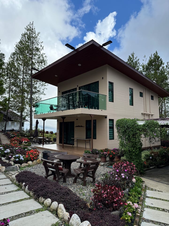 Gathring Village {聚友园度假村}- 16pax - Kundasang