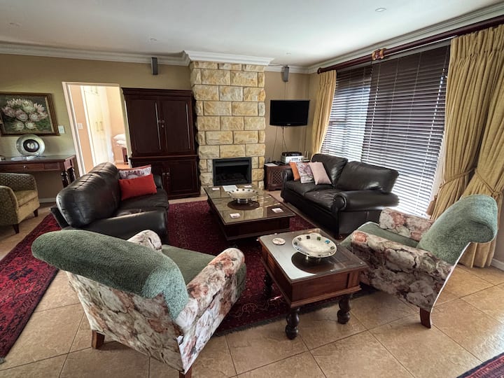 Luxury Villa 221 Clarens Golf And Leisure Estate - Clarens