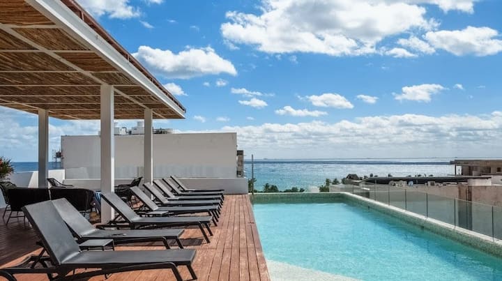 Condo De Lujo - Pasos De La Playa Y La 5a - Playa del Carmen