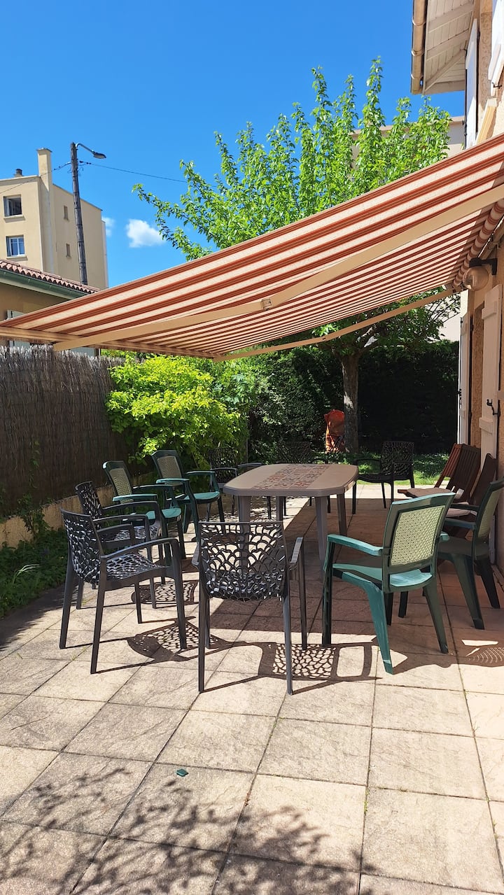 Logement Chambre D'hôtes - Bourgoin-Jallieu