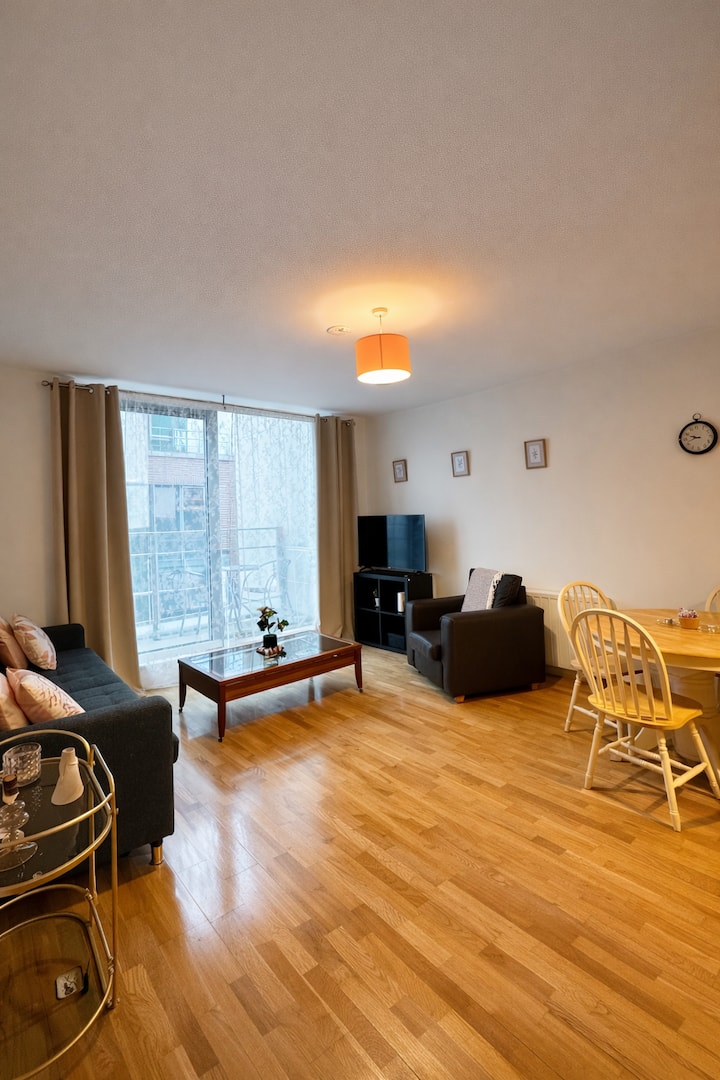 Fab Prices In Feb At Chic City Center Getaway! - Dublin, Ireland