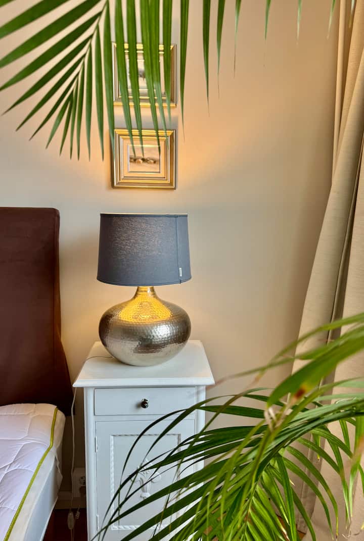 Cozy, Spacious Two Bed With Livingroom And Kitchen - Helsinki