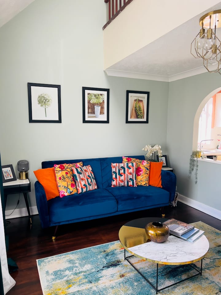 Cosy Maisonette Only 30 Minutes Away From London - Guildford