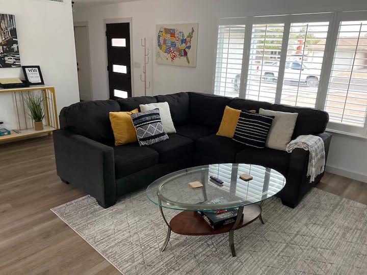 Modern Desert Oasis! - Ridgecrest, CA