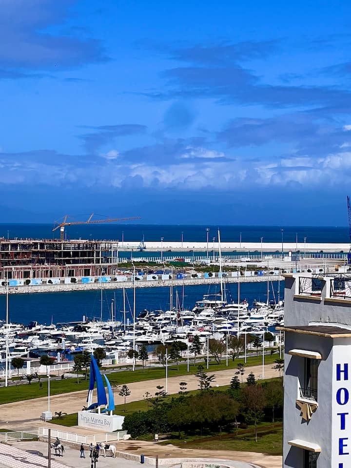 Beachfront 3br | Marina View•garage•prime Location - Tanger